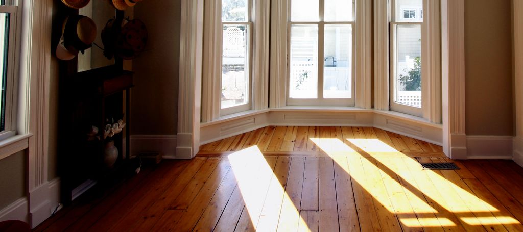 The 10 Best Window Cleaning Services Near Me (with Free Estimates)